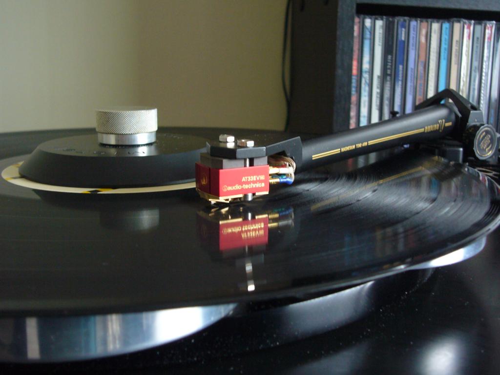 JBE Series 3 Slatedeck.