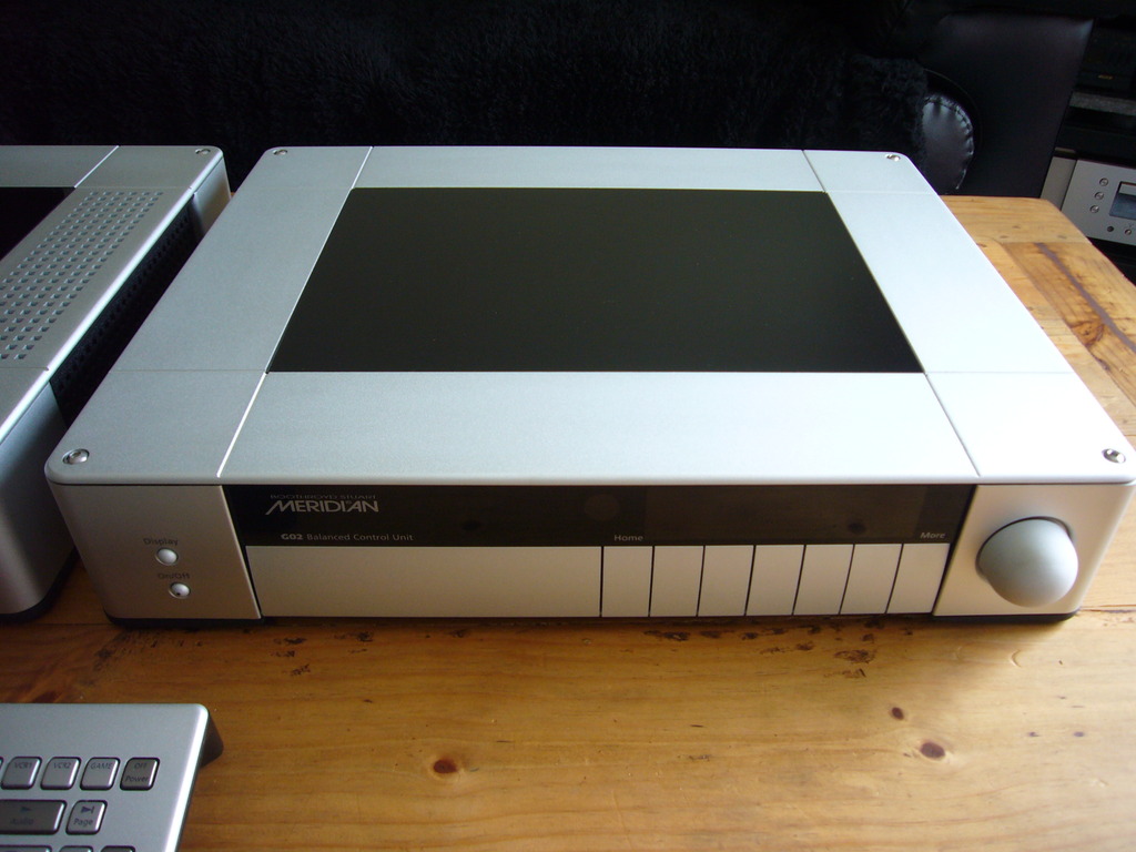 For Sale Meridian G02 Pre-amplifier and G56 Power-amplifier
